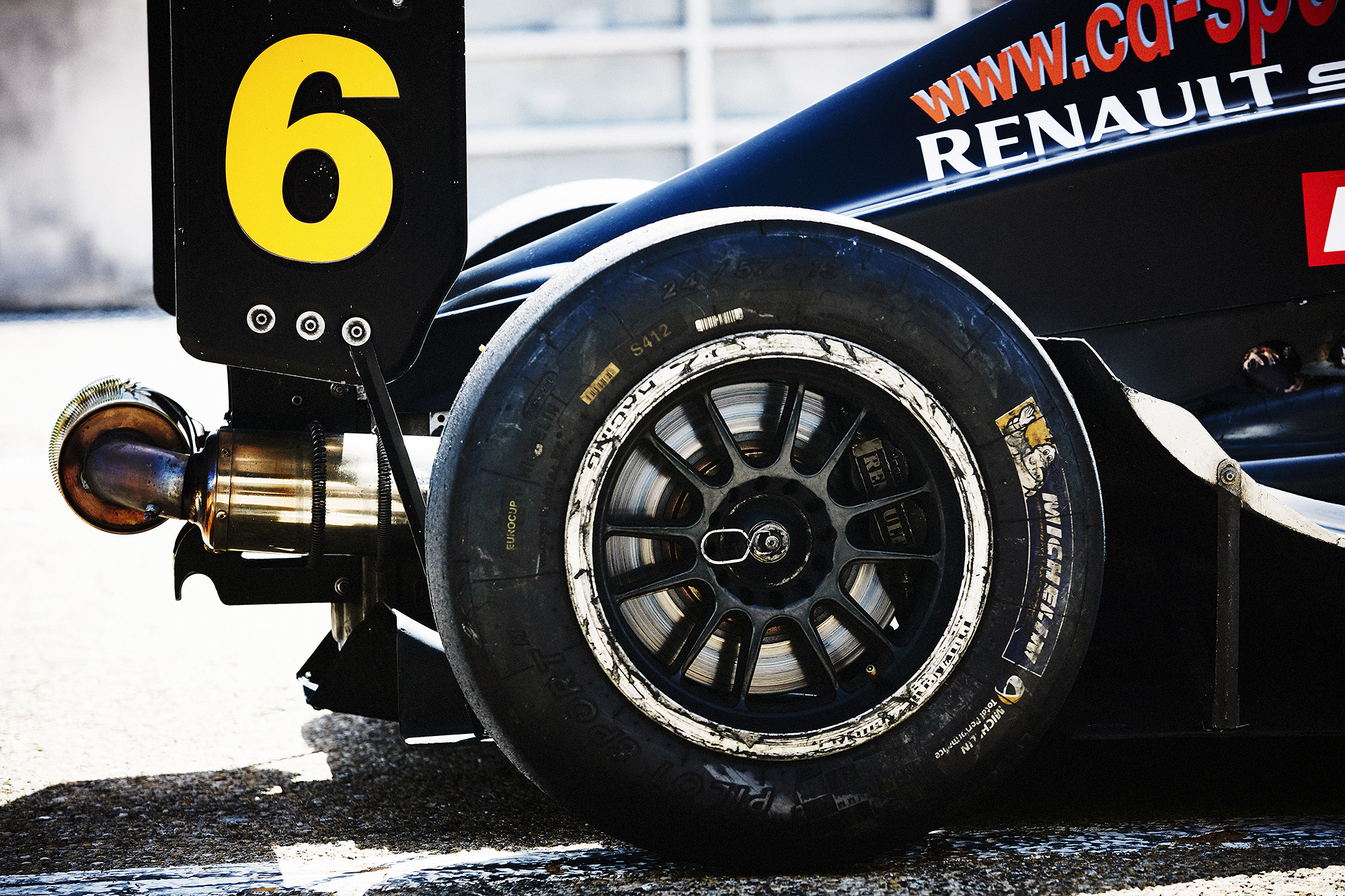 Les stages de pilotage en monoplace au Circuit Laquais